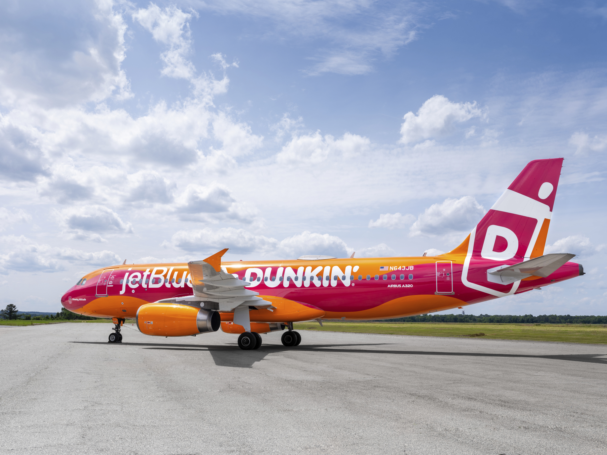 JetBlue debuts Dunkin’ themed plane at Logan Airport - Boston News ...