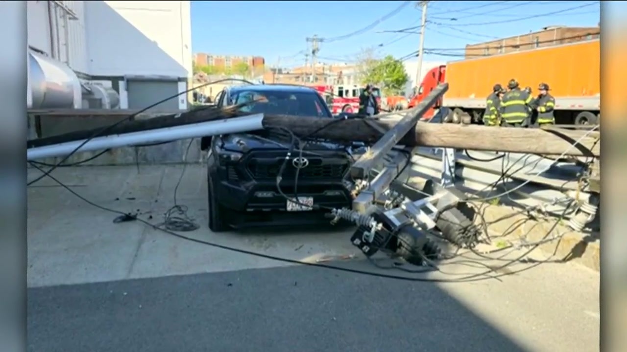 Tractor-trailer hits utility pole in Chelsea, bringing wires down onto ...