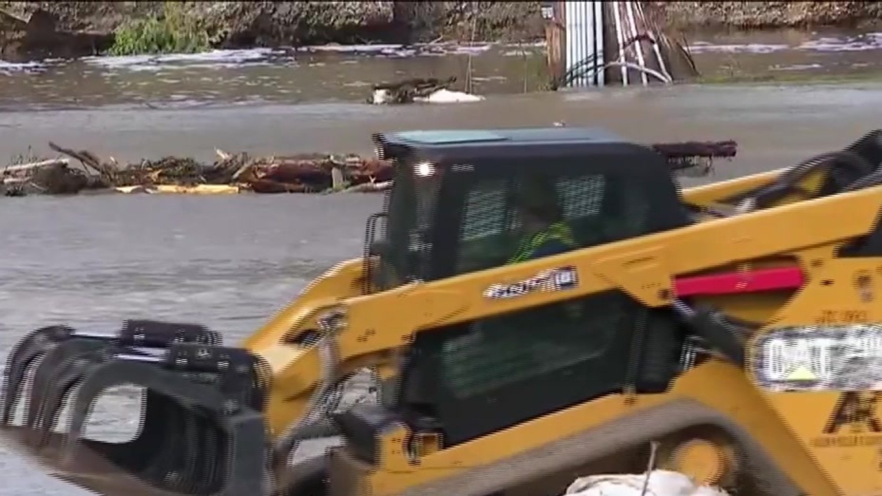 Texas governor: More than 170 still missing after deadly floods ...