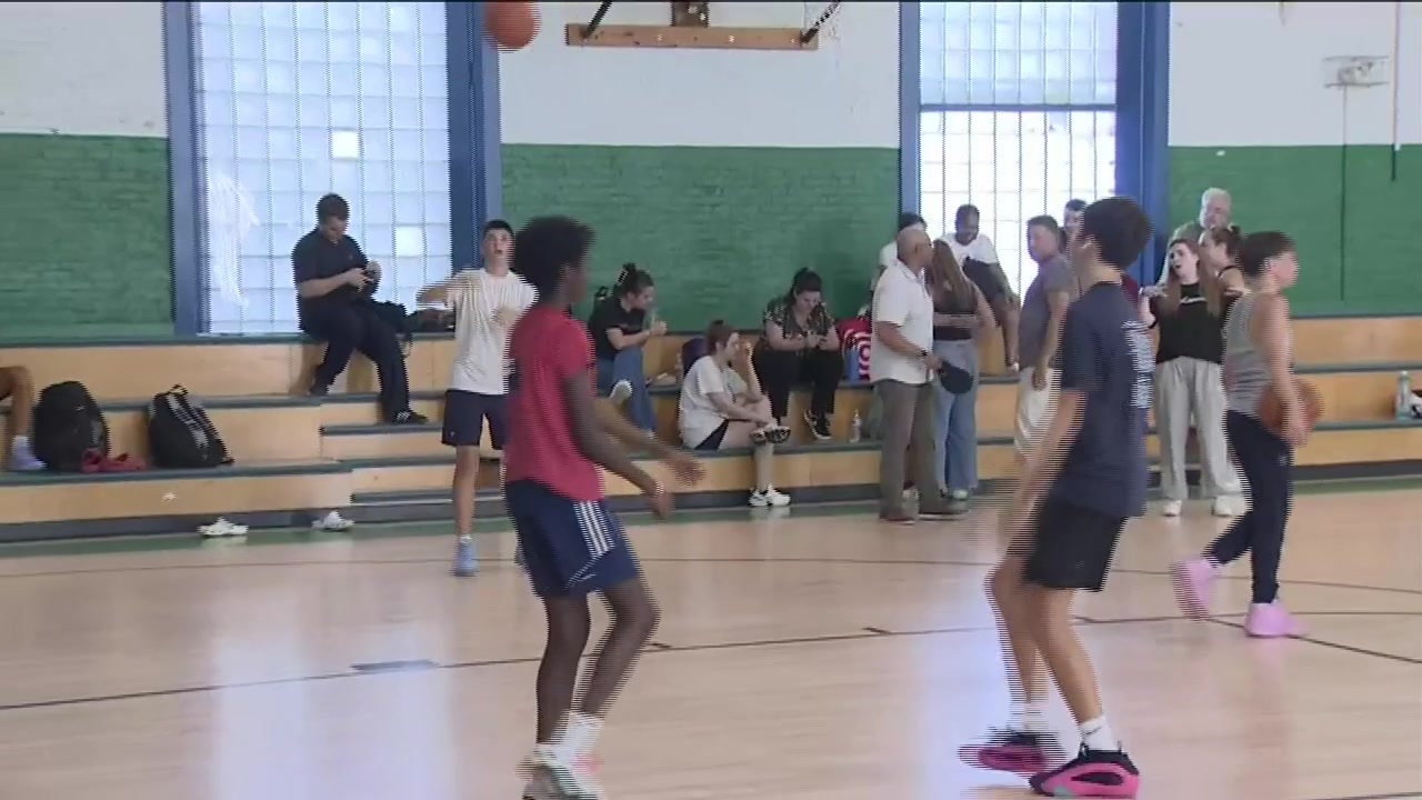 Local kids hit the hardwood for annual YouthConnect Unity Games in ...