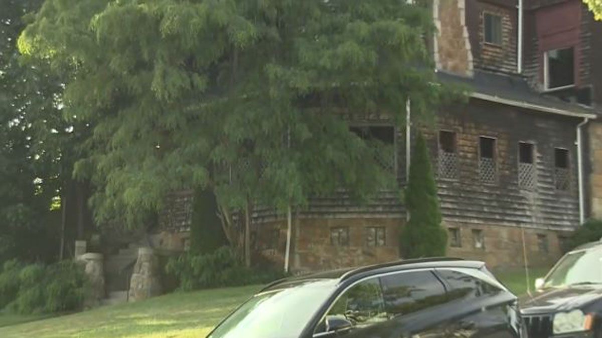 Worcester man arrested, accused of throwing dynamite from his window ...