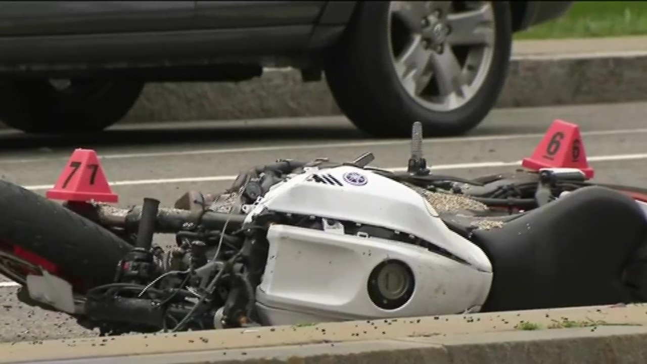 Crash between motorcycle and Jeep in Roxbury hospitalizes one - Boston ...