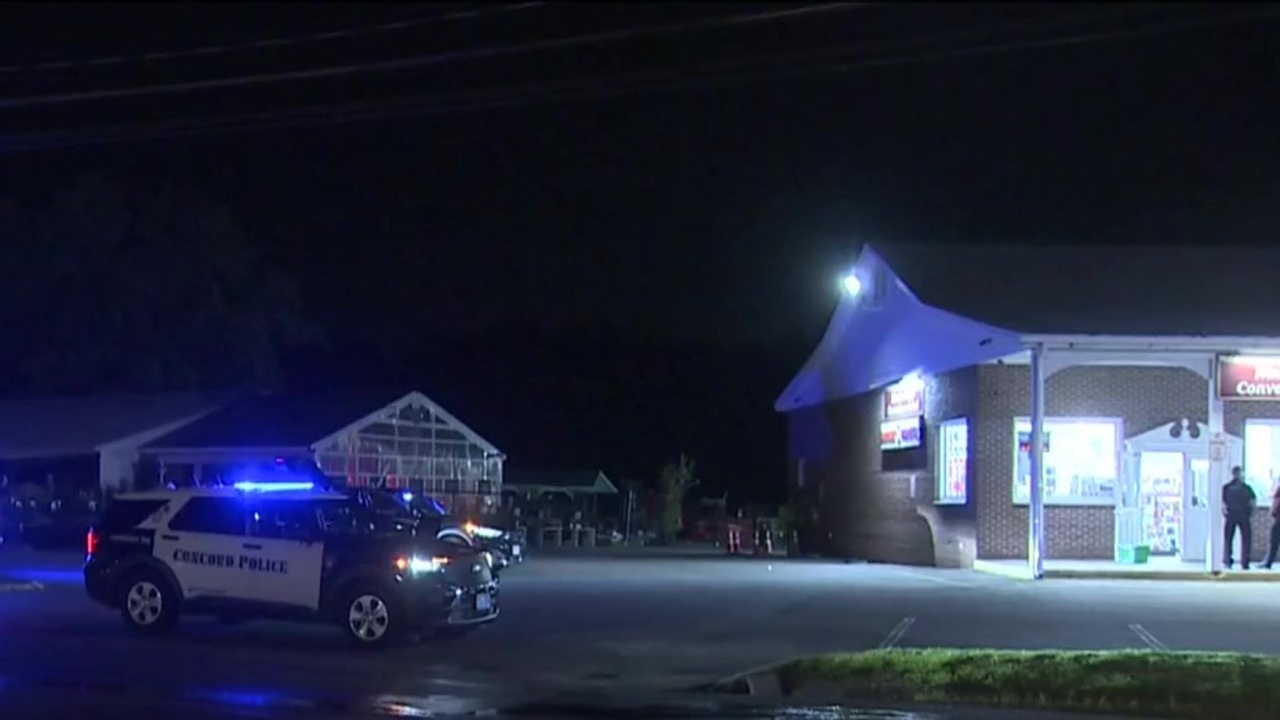 Woman arrested after pulling fire alarm, dropping suspicious package at ...