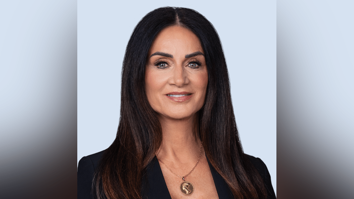 7NEWS anchor Kim Khazei announces departure from WHDH-TV & WLVI-TV at ...