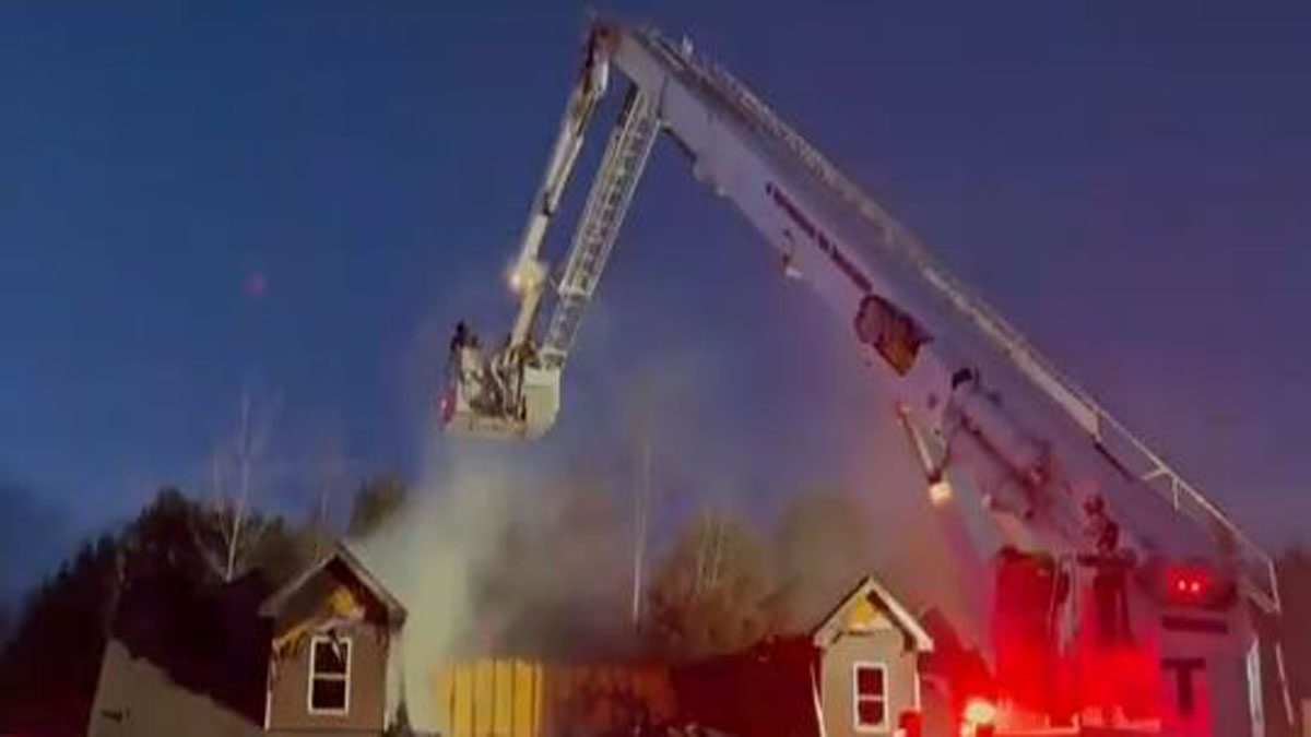 Fire crews battle blaze in garage at Northboro apartment community ...