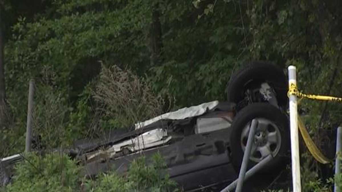 Man killed when vehicle struck by commuter rail train in Braintree ...
