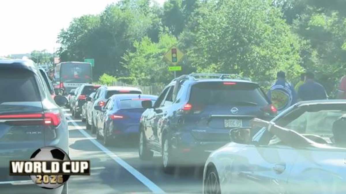 Officials monitoring traffic conditions as fans flock to Foxboro for ...